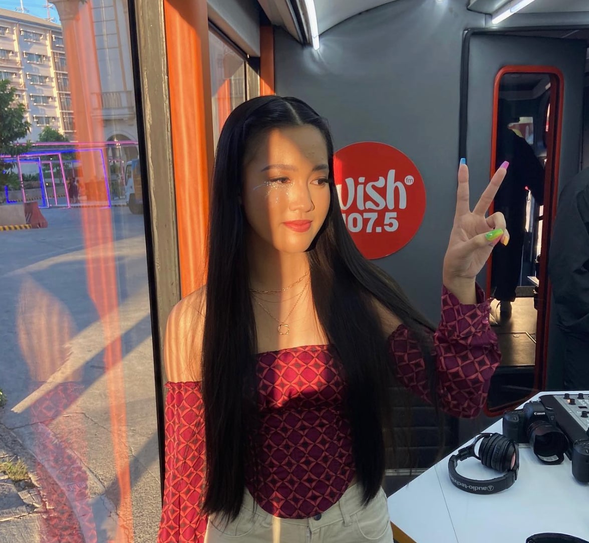 Jolianne Takes on the Wish 107.5 Bus with "Sublime" - MYX Global