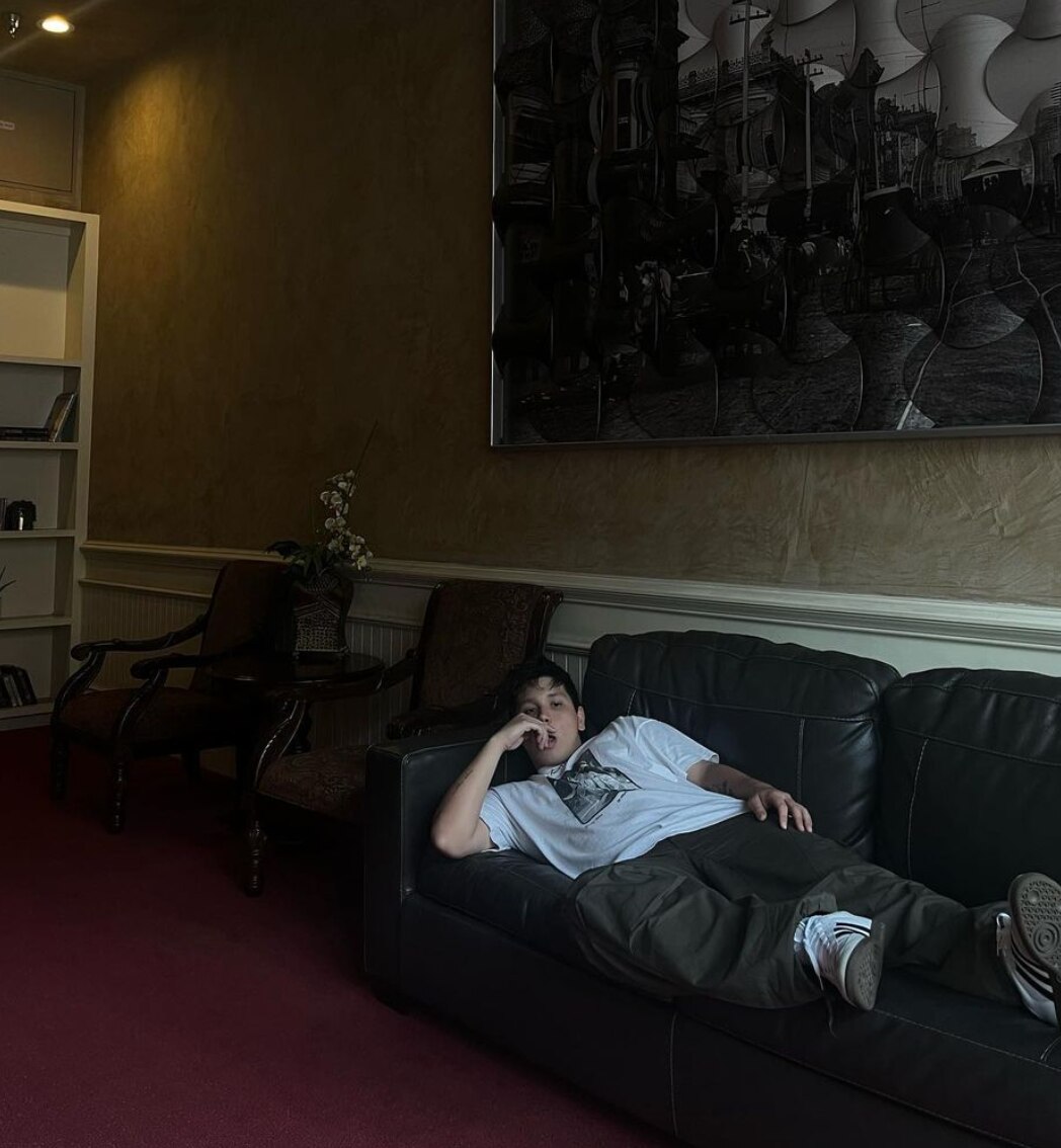 Clinton Kane Drops New Music Video - MYX Global