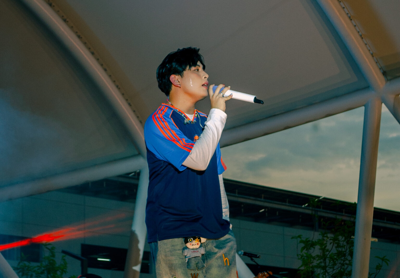 Maki gives new meaning to warmth with 'Kahel na Langit' - MYX Global